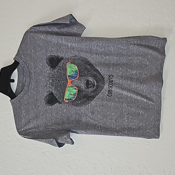 Cub Scouts | Shirts & Tops | Cub Scouts Youths Medium Grey Teeshirt In ...